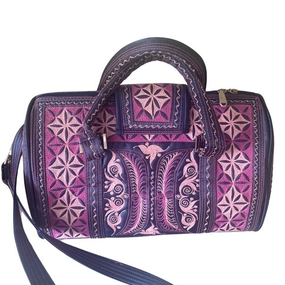 Banda Bag | Bags | Banda Bag Small Barrel Weekend Purple And Pink ...